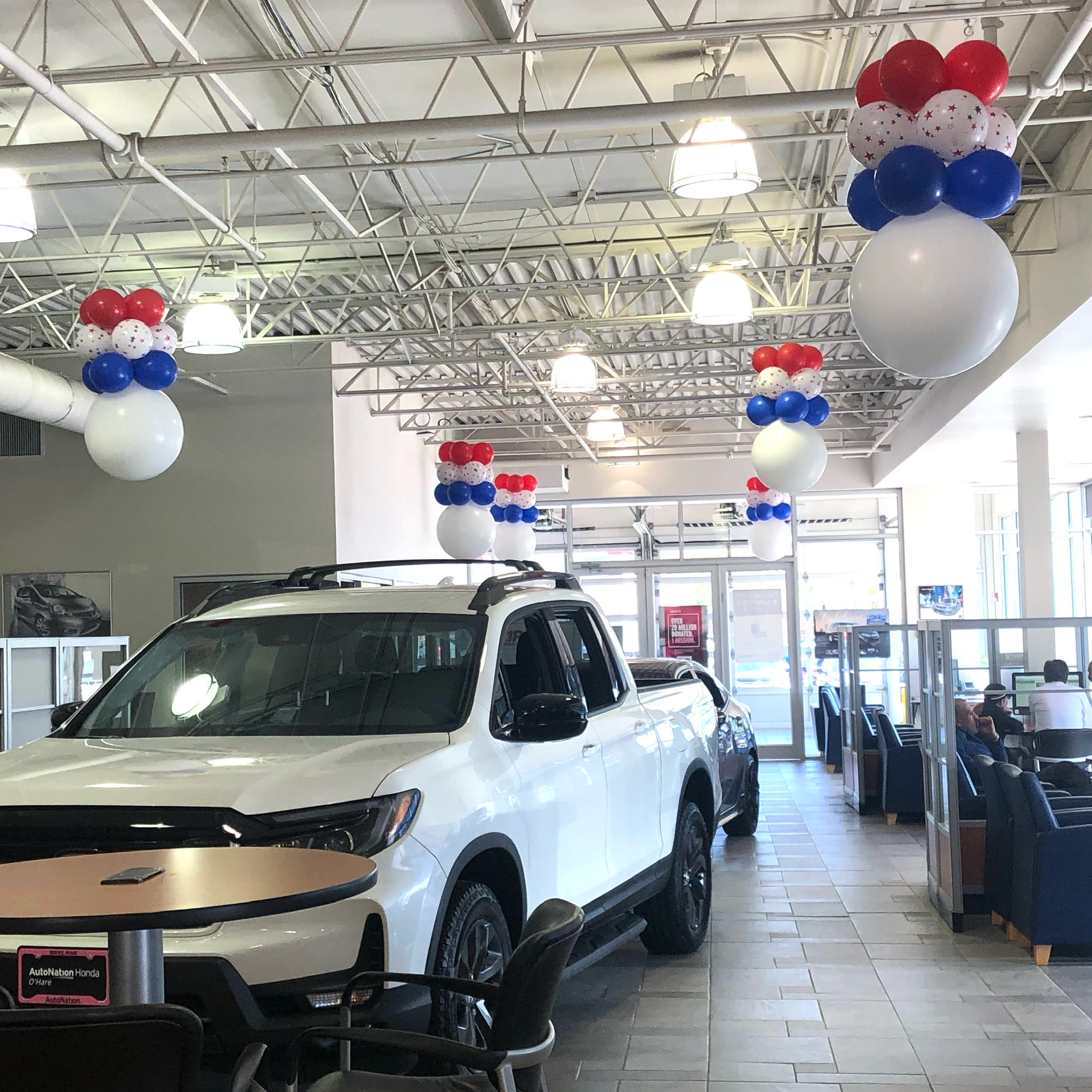 Car Dealerships | Balloons by Laura